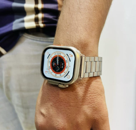 Y80 Ultra Smartwatch With 8 Strap - Gadget King